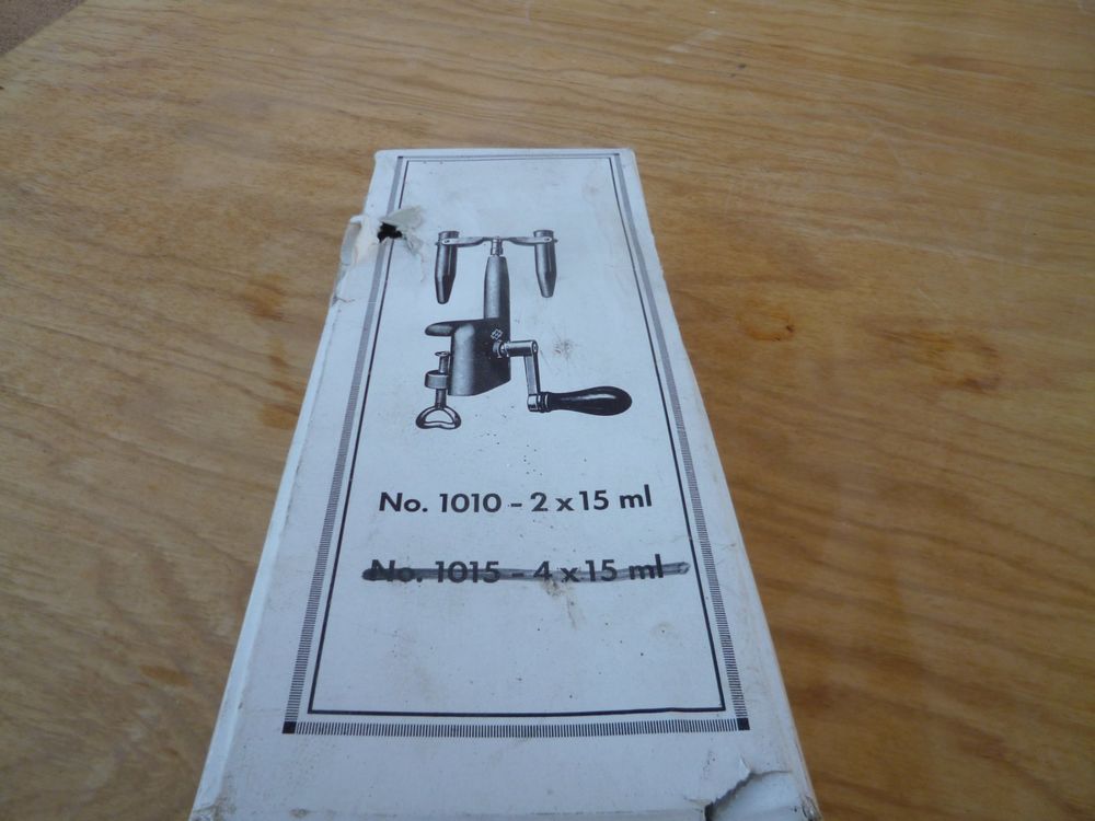 Hand- Zentrifuge speziell das Modell Hettich 1010 Labortisch (Gebraucht ...