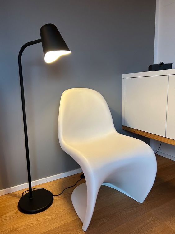 4 Orginal Vitra Panton Chairs weiss (Gebraucht) in Schluein für CHF 500 ...