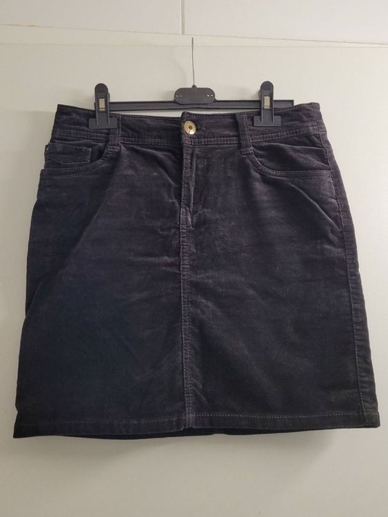 Jupe en daim (Gebraucht) in Biel/Bienne für CHF 10 – mit Lieferung auf Ricardo kaufen