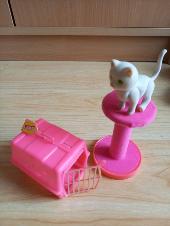 Mattel Barbie Katze Cat 80s Fluffy Fluffi Kratzbaum Korb etc (Gebraucht ...