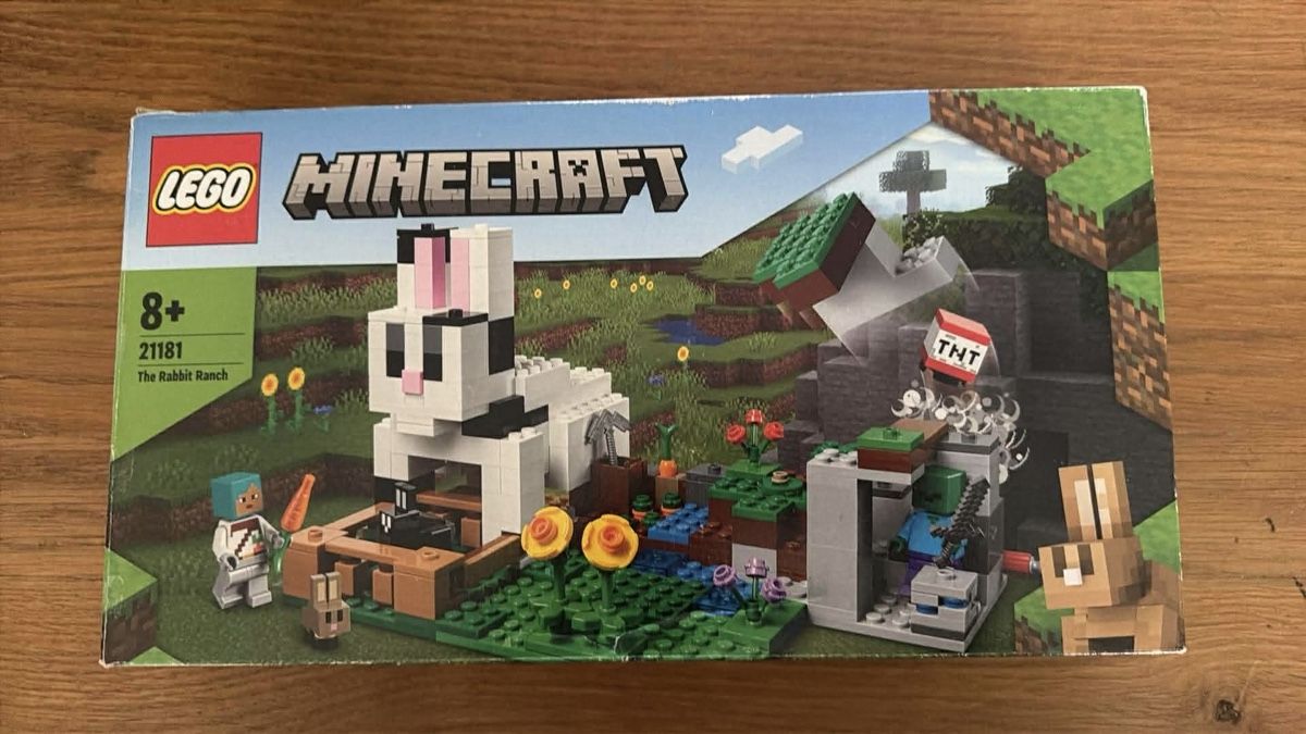 LEGO Minecraft 21181 Die Hasenranch (Gebraucht) in Pratteln für CHF 20 ...