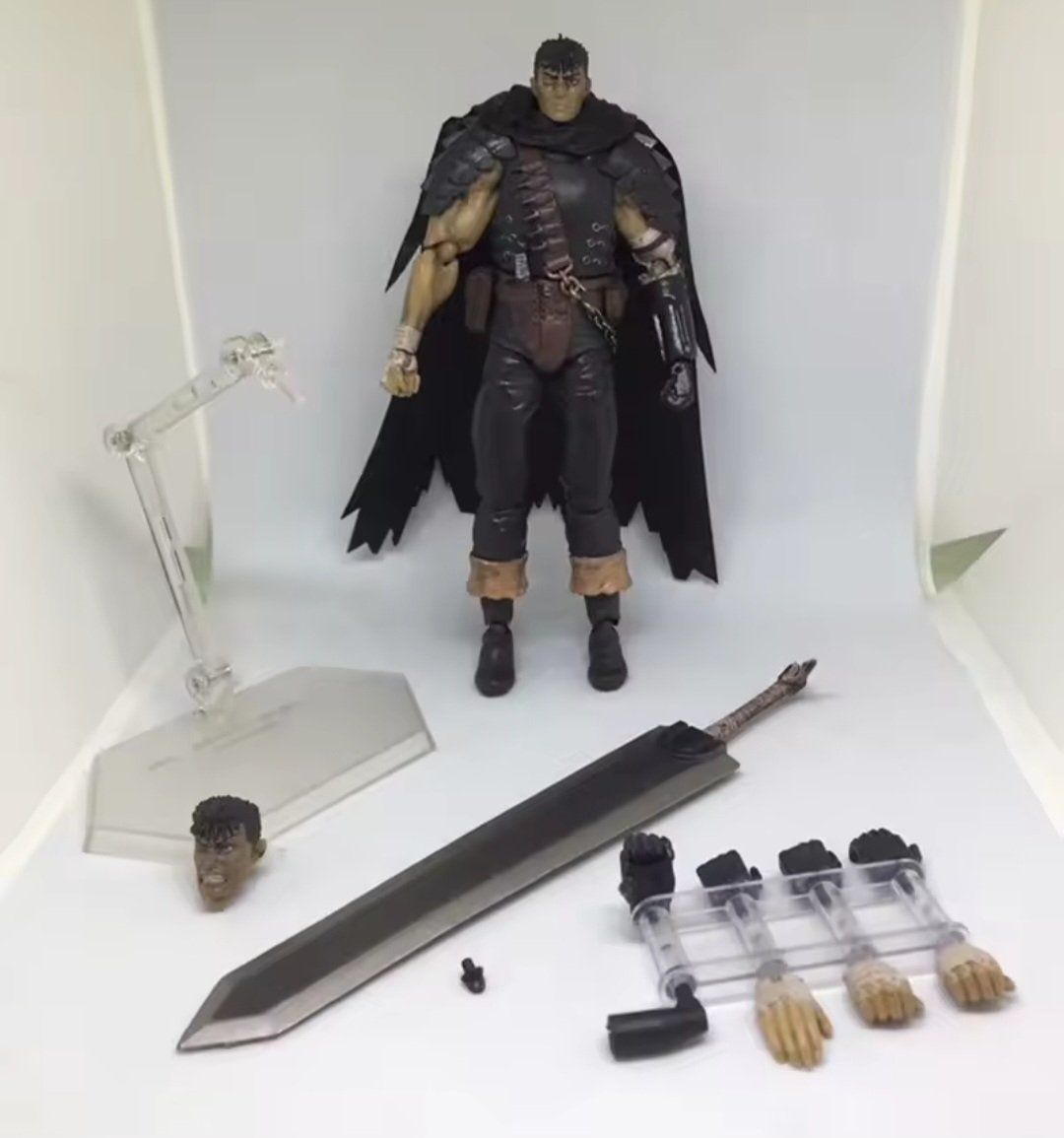 Figurine Figma 359 Guts : Épéiste Noir Ver. Réparer 16cm (Neuf avec ...