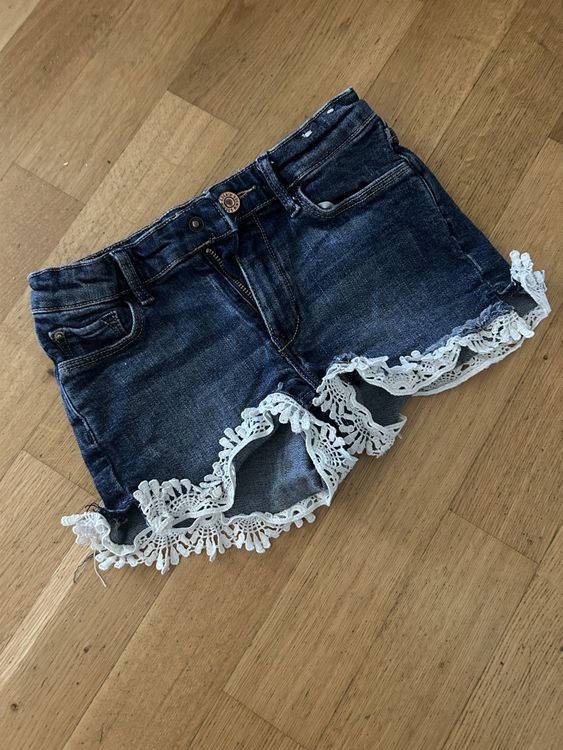 Schöne Shorts Gr. 116, H&M (Gebraucht) in richterswil für CHF 5 – mit Lieferung auf Ricardo kaufen