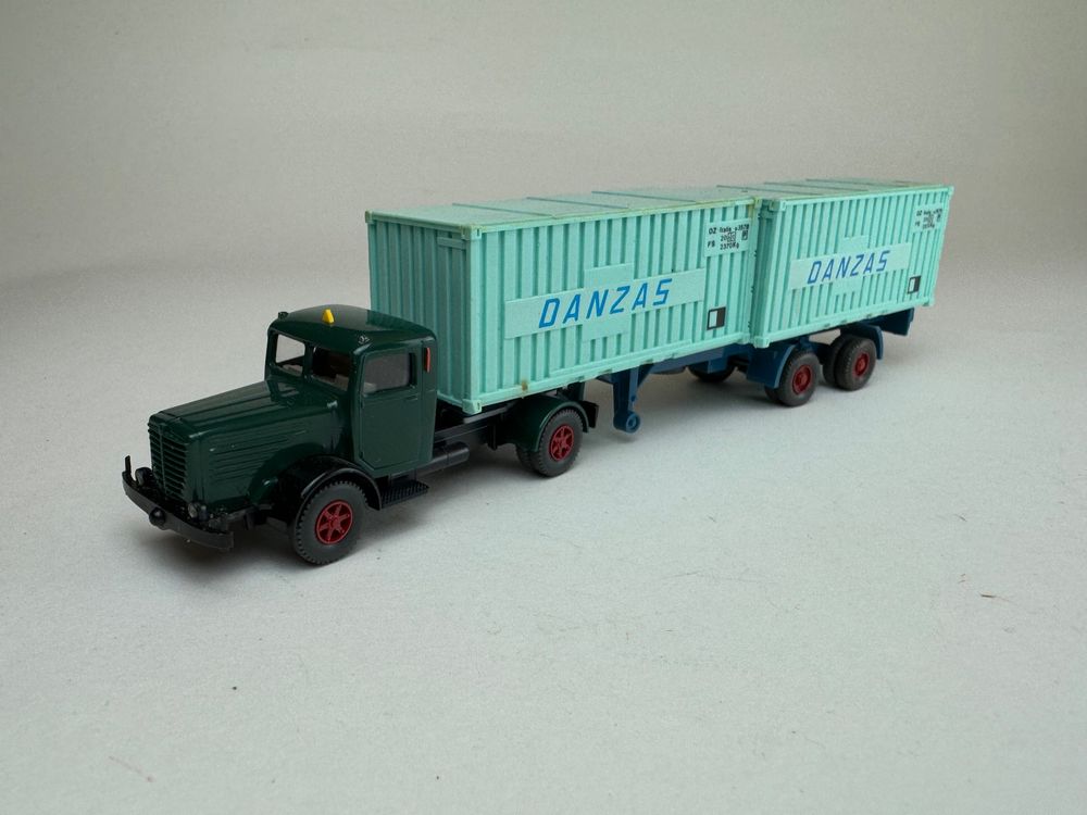Wiking Büssing 8000 Container Sattelzug Danzas (Gebraucht) in für CHF 4 ...