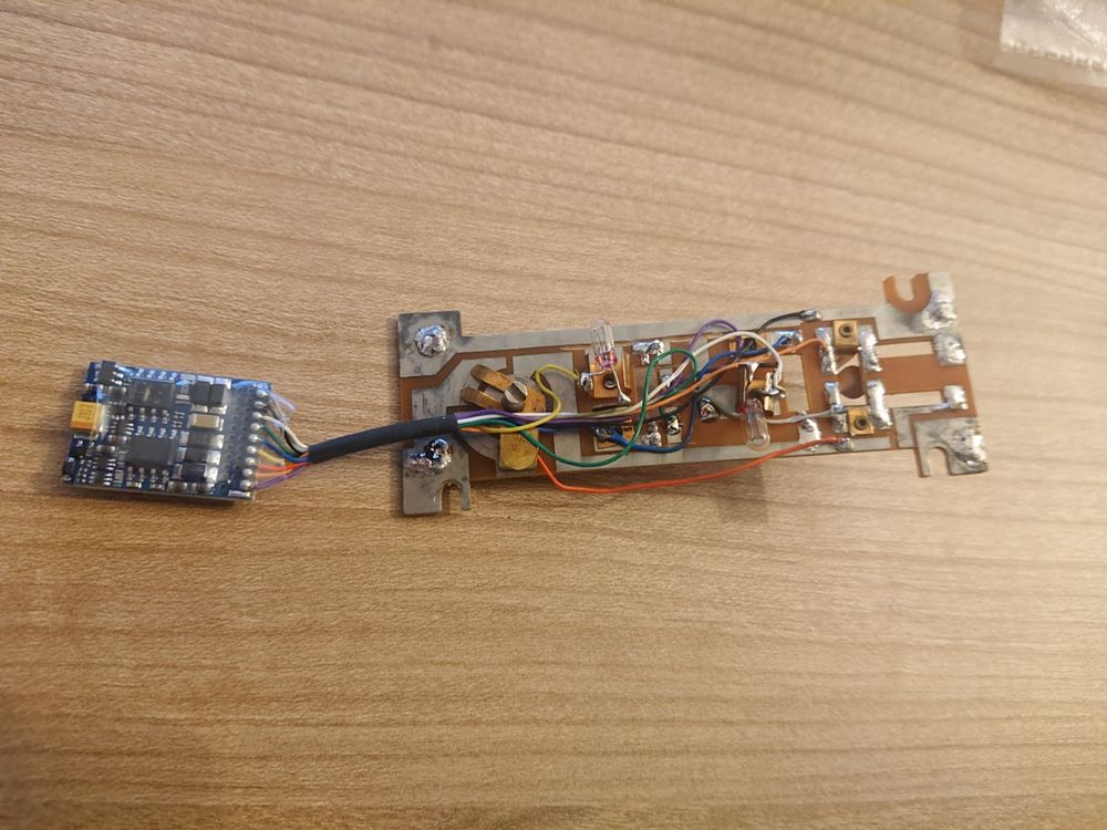 Roco Ae 6/6 Platine mit ESU DCC Lokpilot 4 Digital Decoder (Gebraucht ...