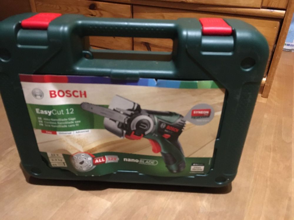 Bosch Easy Cut 12 inkl. Akku und Ladegerät Nano Blade (Gebraucht) in ...