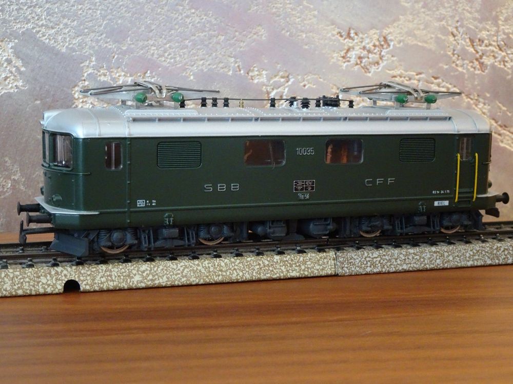 HAG 220 Re 4/4 I SBB-CFF (Gebraucht) in Puidoux für CHF 157 – mit Lieferung auf Ricardo kaufen