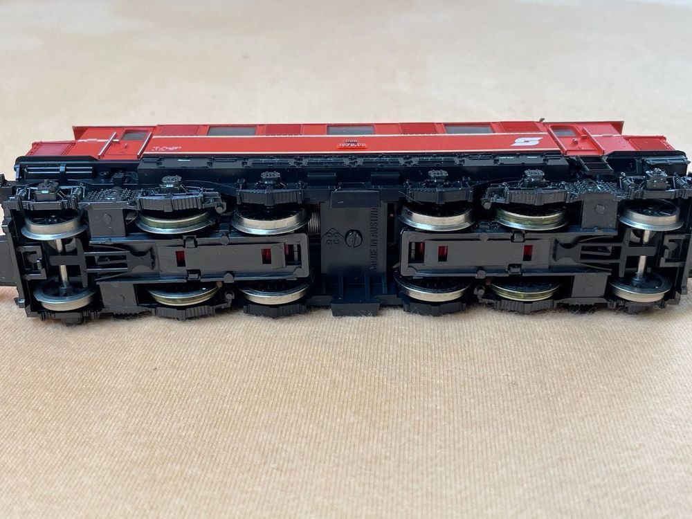 Roco E-Lok ÖBB 1670 orange (Gebraucht) in Büsserach für CHF 80 – mit ...