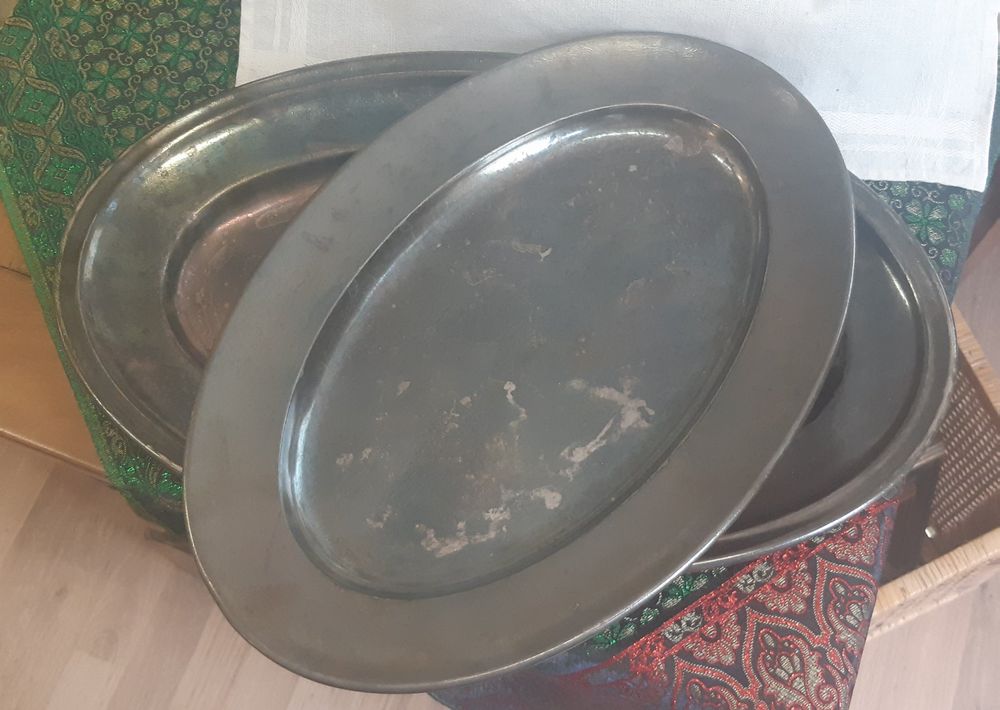 Alte Silberplatten aus Hotel (Gebraucht) in Stetten AG für CHF 20 – nur Abholung auf Ricardo kaufen