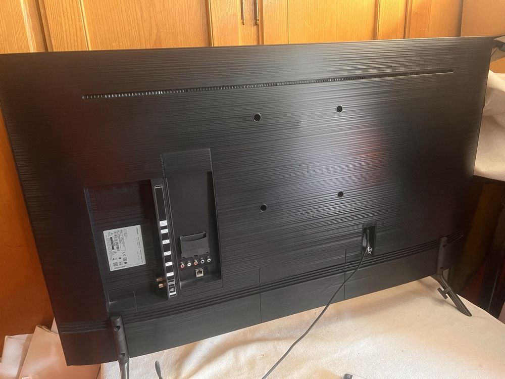 Samsung TV -mit Fernbedienung (130) (Gebraucht) in Illnau-Effretikon ...