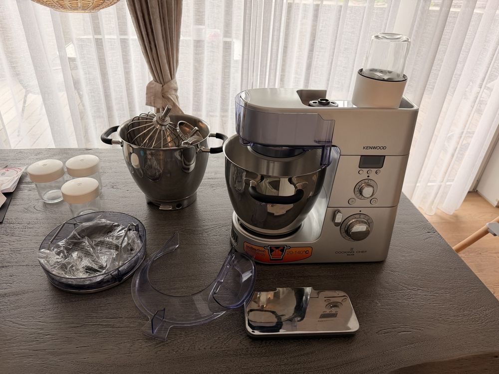 Kenwood Cooking Chef Major + 2 Schüsseln + Mixer + Zub (Gebraucht) in ...