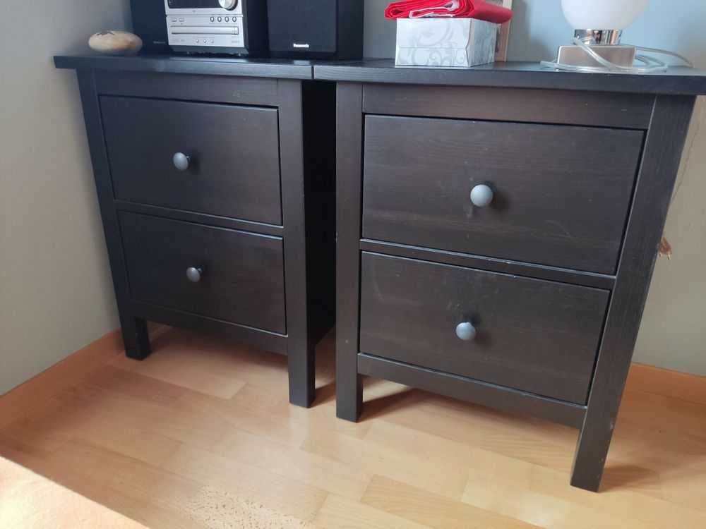 Nachttisch Hemnes schwarz/braun (Gebraucht) in Sachseln für CHF 40 – nur Abholung auf Ricardo kaufen