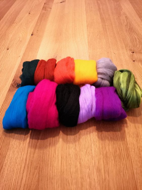 Merino Filzwolle (Neu (gemäss Beschreibung)) in für CHF 7 – mit ...