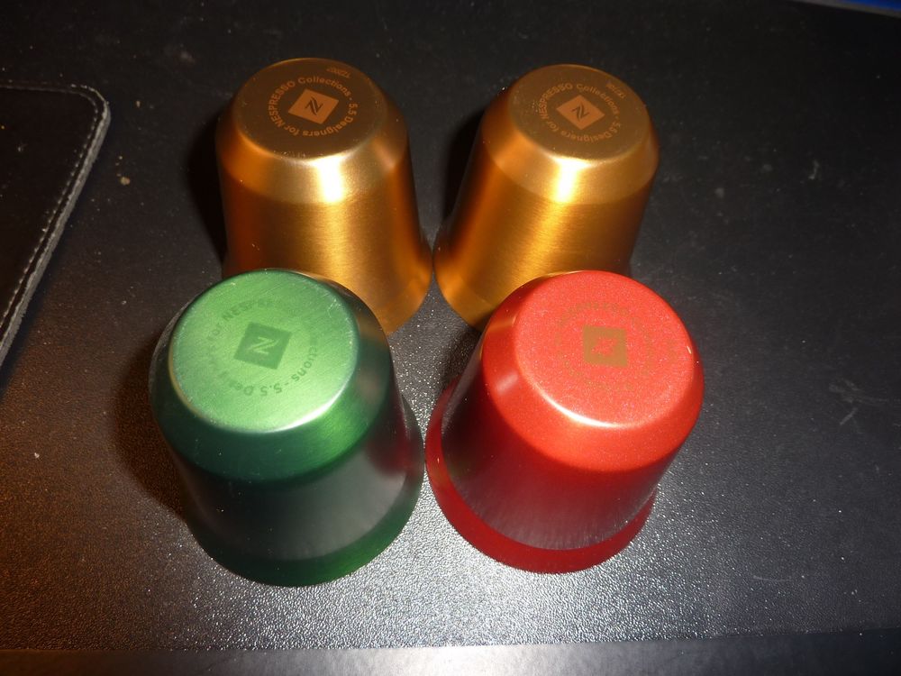 Nespresso PIXIE Tassen edle in vier Farben 80ml (Gebraucht) in ...