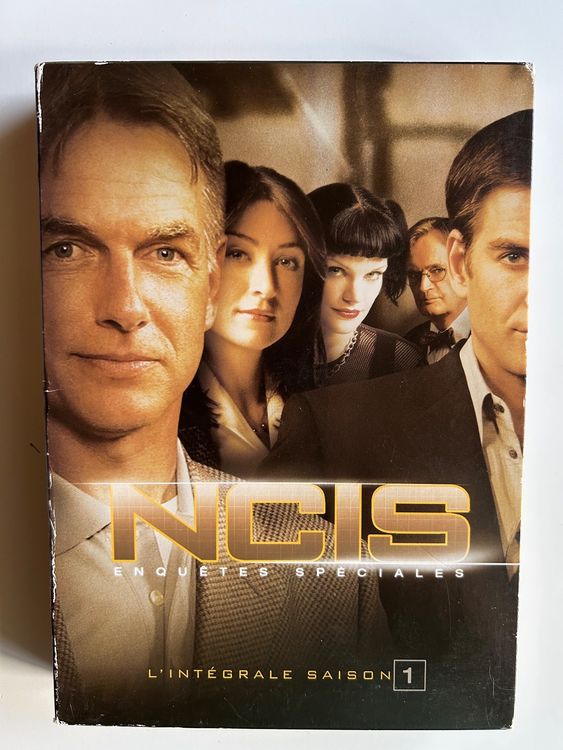 NCIS L’INTÉGRALE DE LA SAISON 1 (Gebraucht) in Chamblon für CHF 2 – mit Lieferung auf Ricardo kaufen