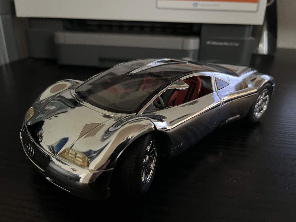 Audi Avus Chrom. 1:18 Revell (Gebraucht) in Rümlang für CHF 8.5 – mit ...