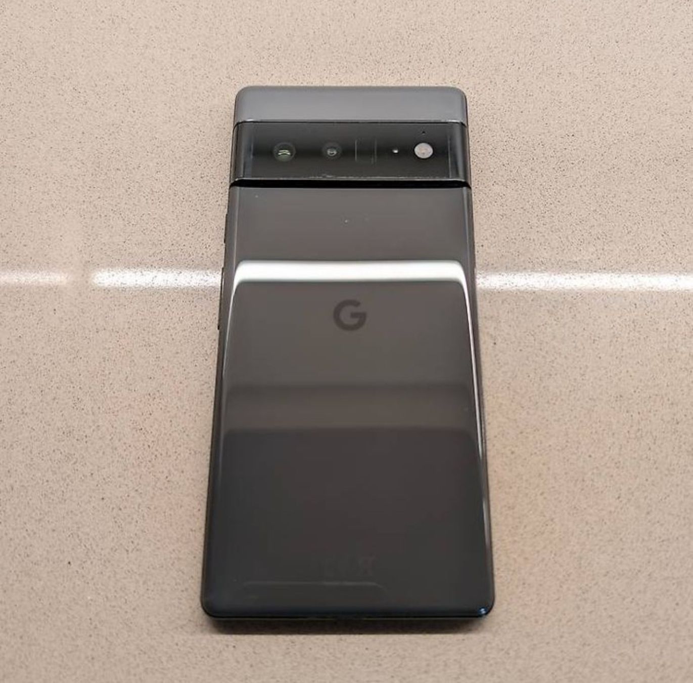 Google Pixel 6 Pro, 128 GB + extra Battery (Gebraucht) in Riggisberg ...