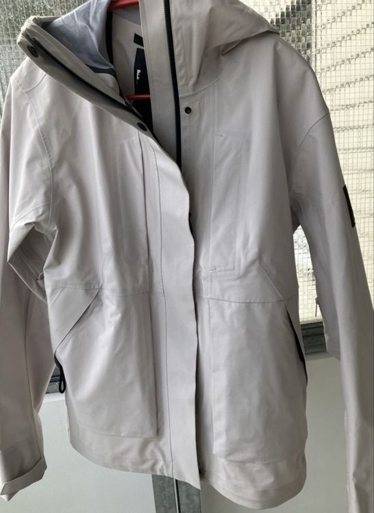 Jack Wolfskin Hardshell Jacke Damen (Gebraucht) in Luzern für CHF 77 ...