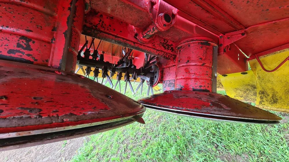 Heckmähwerk Pöttinger CAT 190 mit Aufbereiter (Gebraucht) in Oberkirch ...