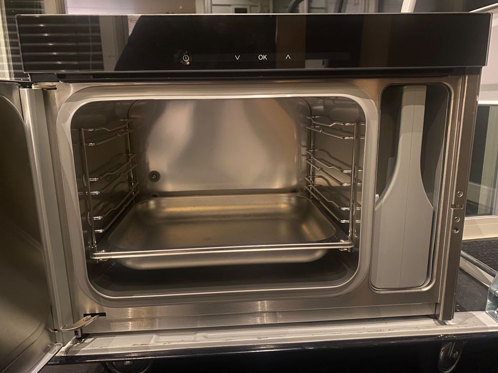 Miele DG 6010 Stand-Dampfgarer (Steamer), neuwertig (Neu (gemäss ...
