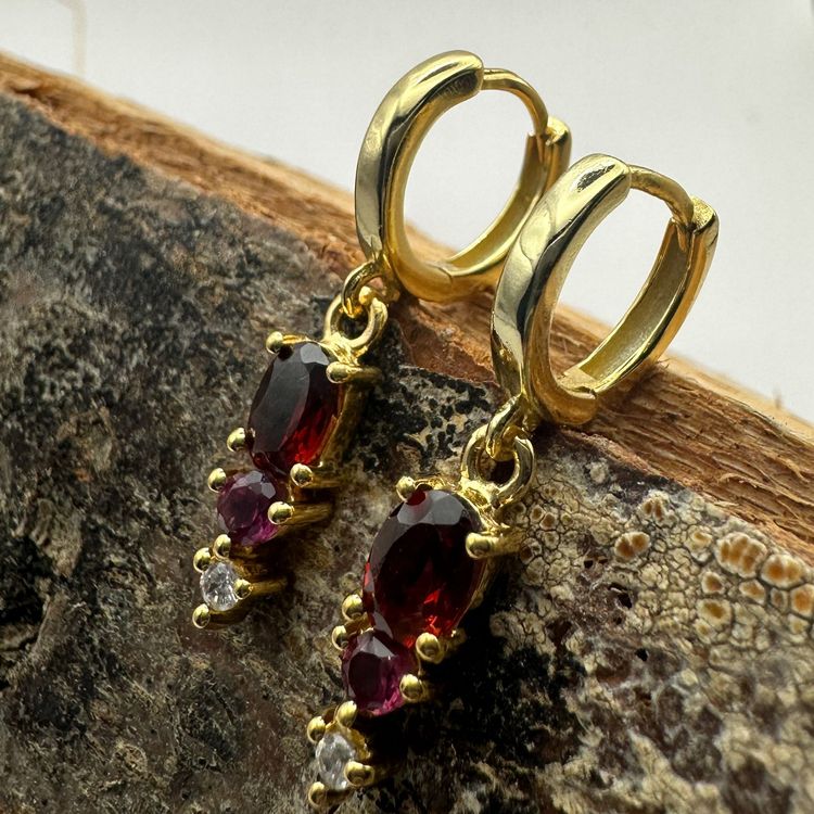 Creolen Sterling Silber 925 gelbvergoldet mit Granaten (Neu (gemäss Beschreibung)) in Basel für ...