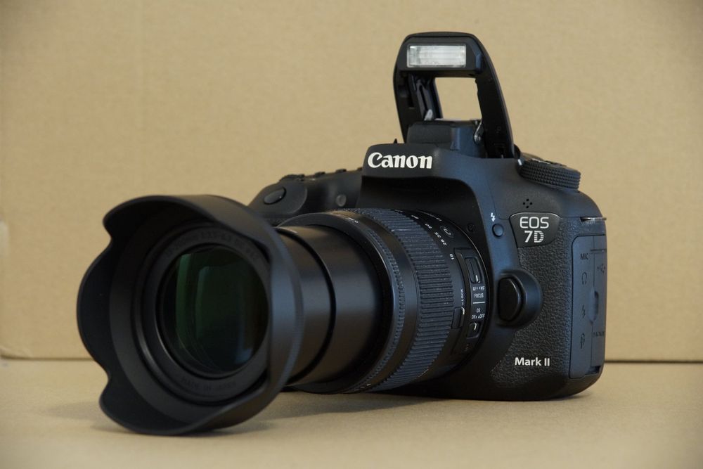 Canon EOS 7D Mark II / 7D M2 KIT | Kaufen auf Ricardo