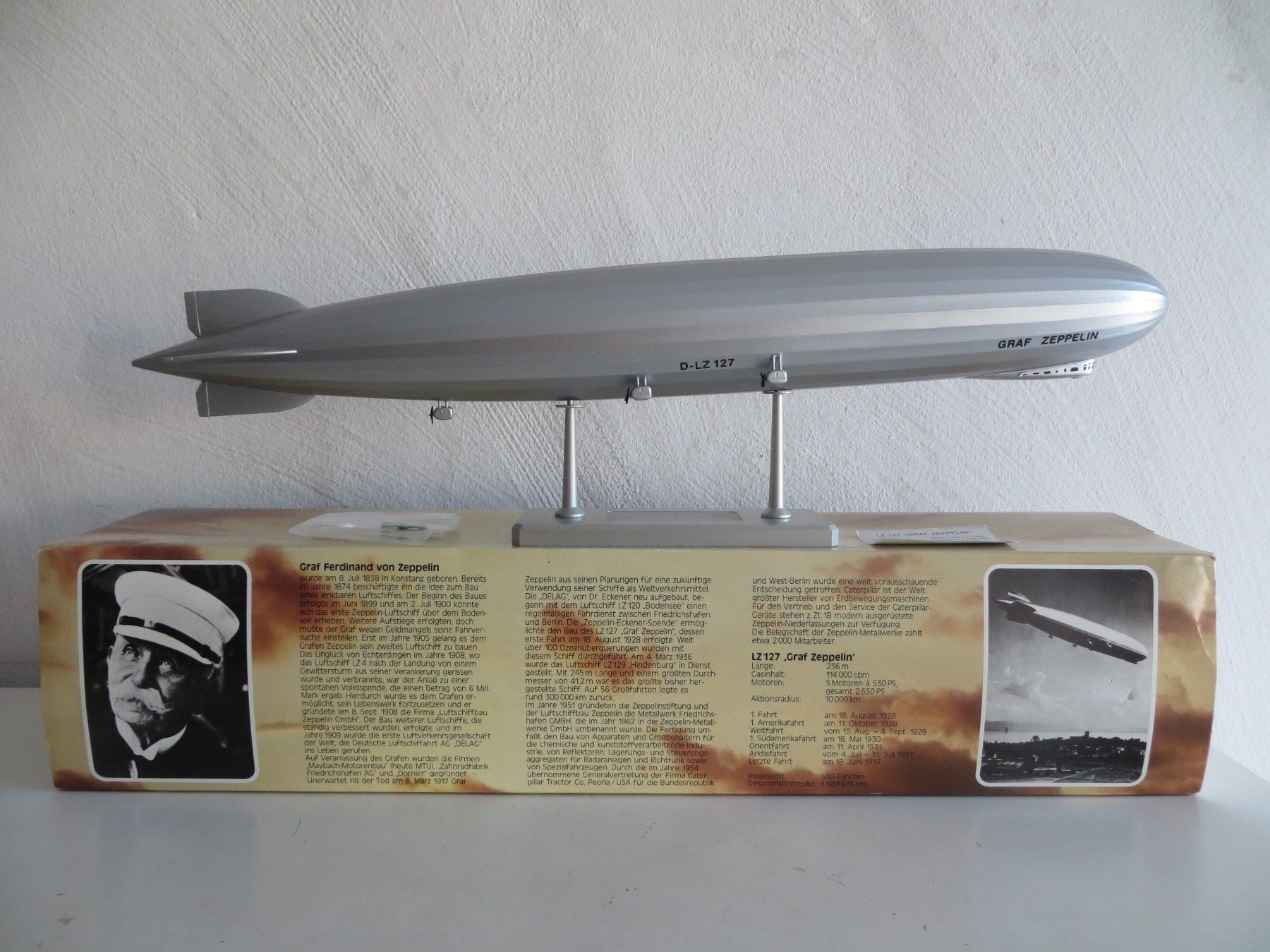 Modell Zeppelin D-LZ 127 "Graf Zeppelin", 49 cm, mit OVP (Gebraucht) in ...