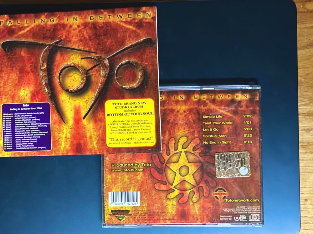 TOTO - Falling In Between CD - Rock - Neu - Vergriffen (Gebraucht) in ...