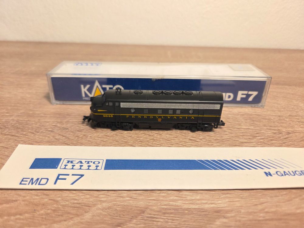 Kato N 176-093 Diesellok EMD F7 Pennsylvania (Neuf avec emballage d ...