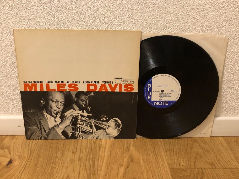 MILES DAVIS - MILES DAVIS VOLUME 1 LP JAZZ | Kaufen auf Ricardo MILES DAVIS - MILES DAVIS VOLUME 1 LP JAZZ | Kaufen auf Ricardo