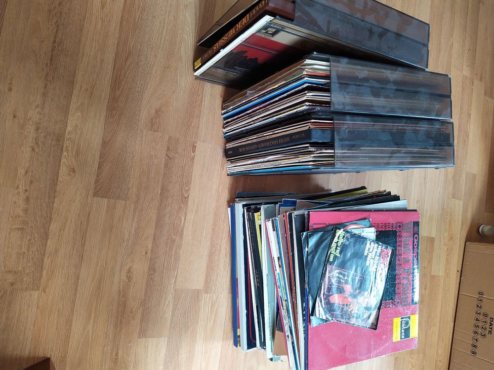 Plattensammlung Klassik und etwas Jazz / Allerlei (Gebraucht) in Thielle für CHF 6 – nur ...