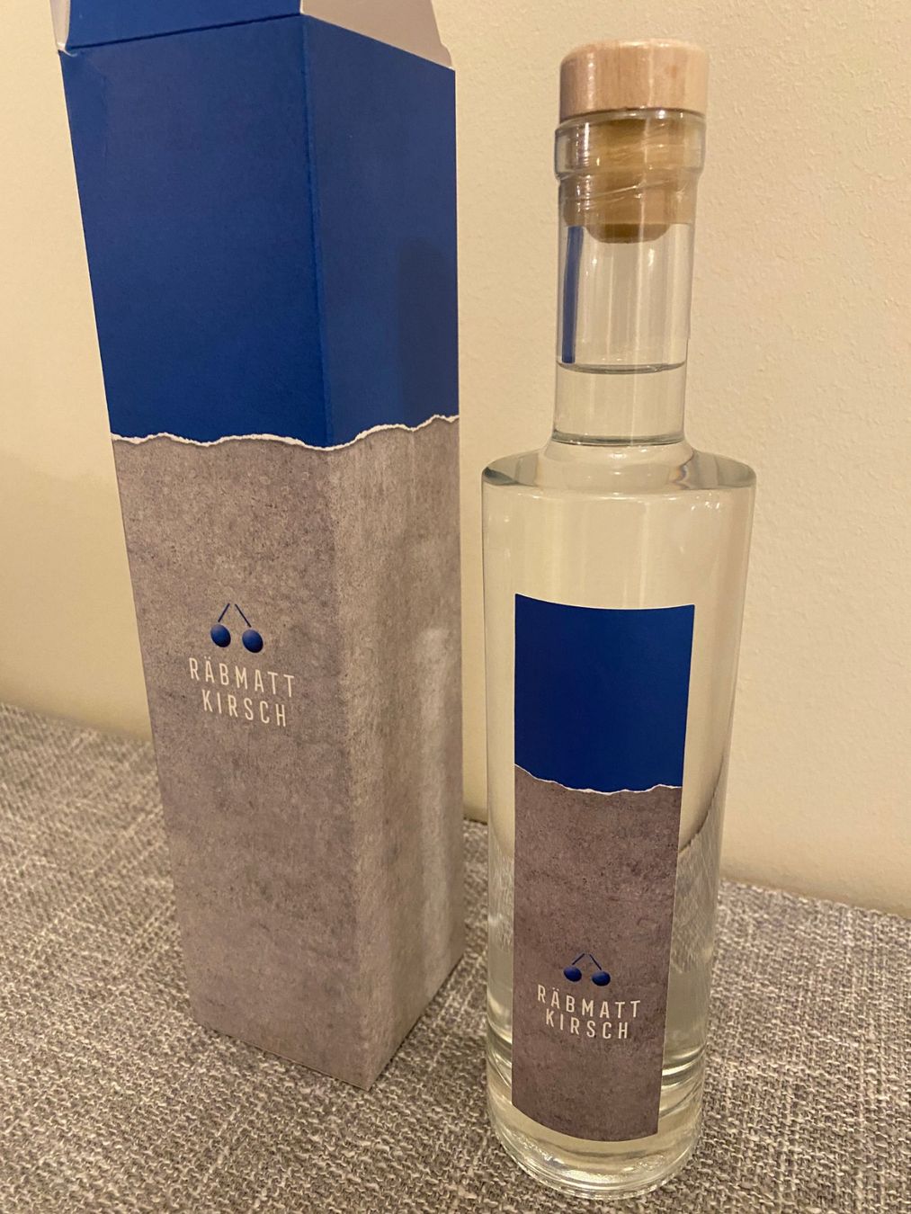 Kirschbrandt von der Räbmatt 42% vol. Kirsch (Neu und originalverpackt ...