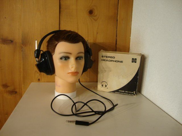 Vintage Stereo Kopfhörer / HOSIDEN Japan (Gebraucht) in Wildhaus für ...