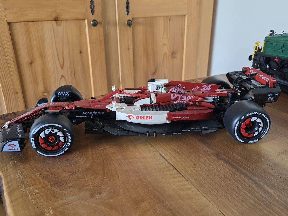 Alfa Romeo F1 Team Orlen CaDA Modellbau-Set (Gebraucht) in Flawil für ...