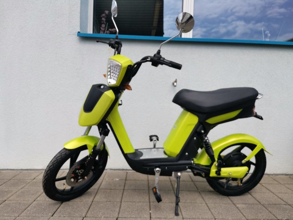 Moped 25 Km H