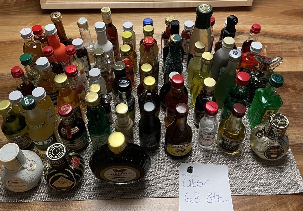 Miniatur Likör Sammlung - 63 Stück - Sammler Rarität (Gebraucht) in ...