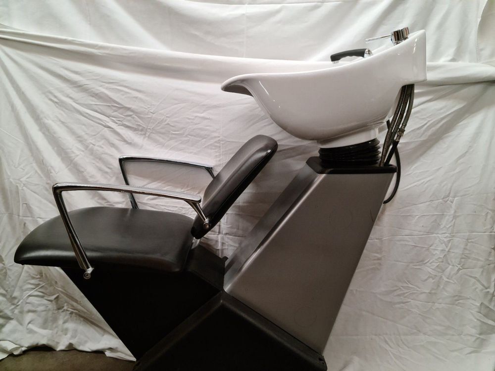 Coiffeurstuhl mit Waschbecken | Kaufen auf Ricardo