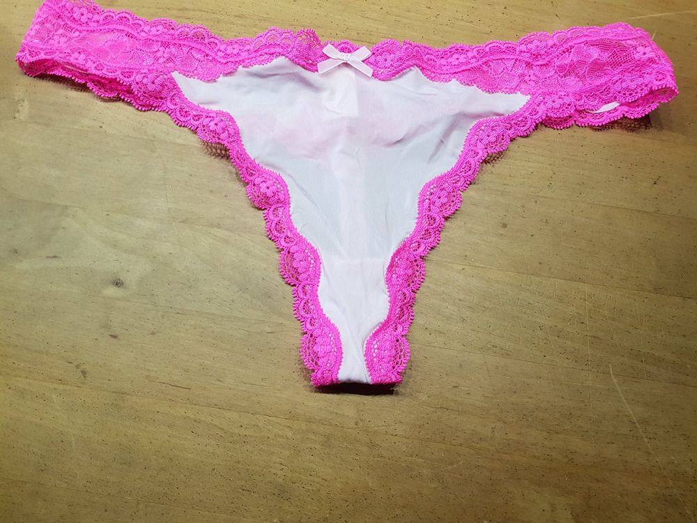 String neu von Victorias Secret, Gr. L in pink und rosa (Neu (gemäss ...