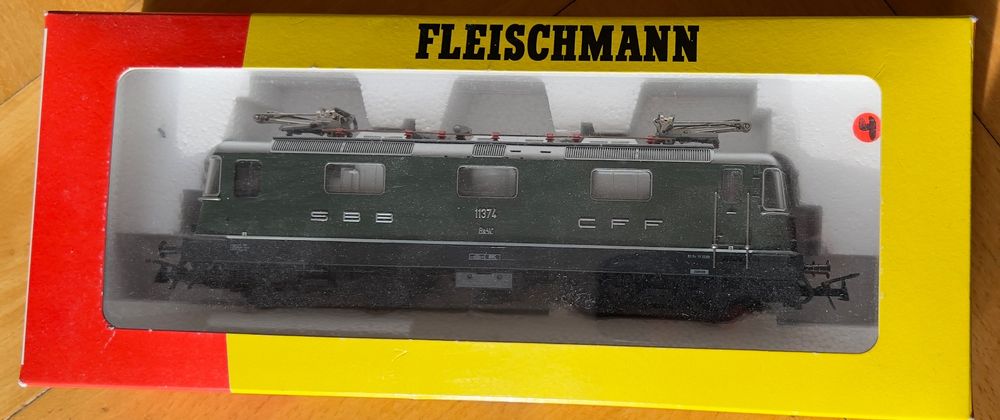 FLEISCHMANN 4343 | Re 4/4 II Nr. 11374 | Modell in H0 1:87 (Gebraucht ...
