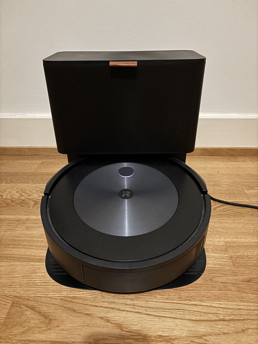 iRobot Roomba j7+ Aspirateur Robot & station Autovidage (D'occasion) à ...