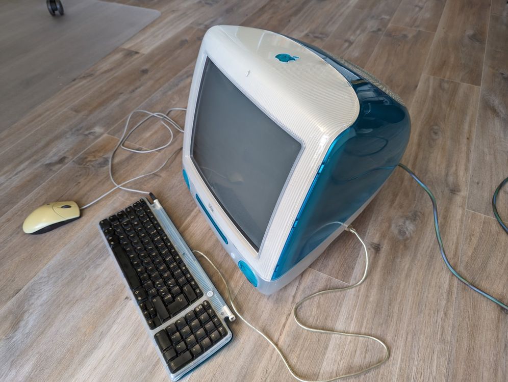 iMac G3 (Blueberry, 350 MHz, 1999) (Gebraucht) in für CHF 20 – nur ...