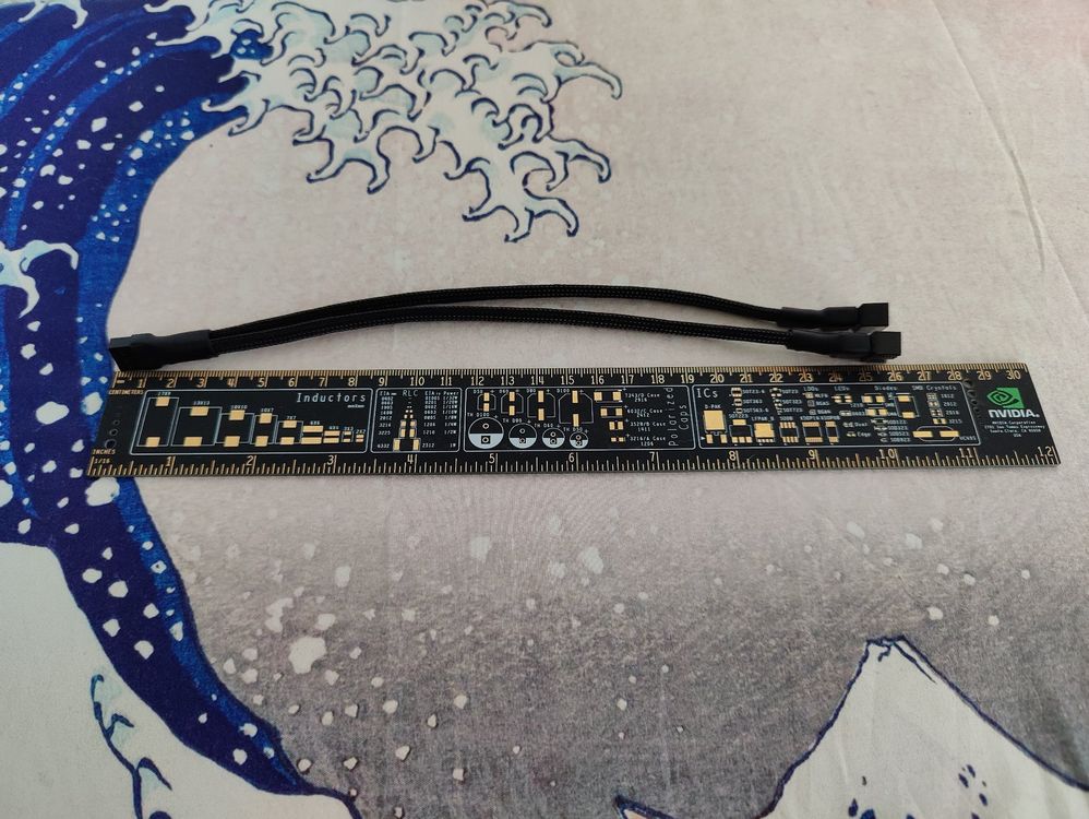 PC Lüfter PWM Splitter 4-pin Kabel, 2 Fach, ca 25 cm (Neu und originalverpackt) in Schönenberg ...