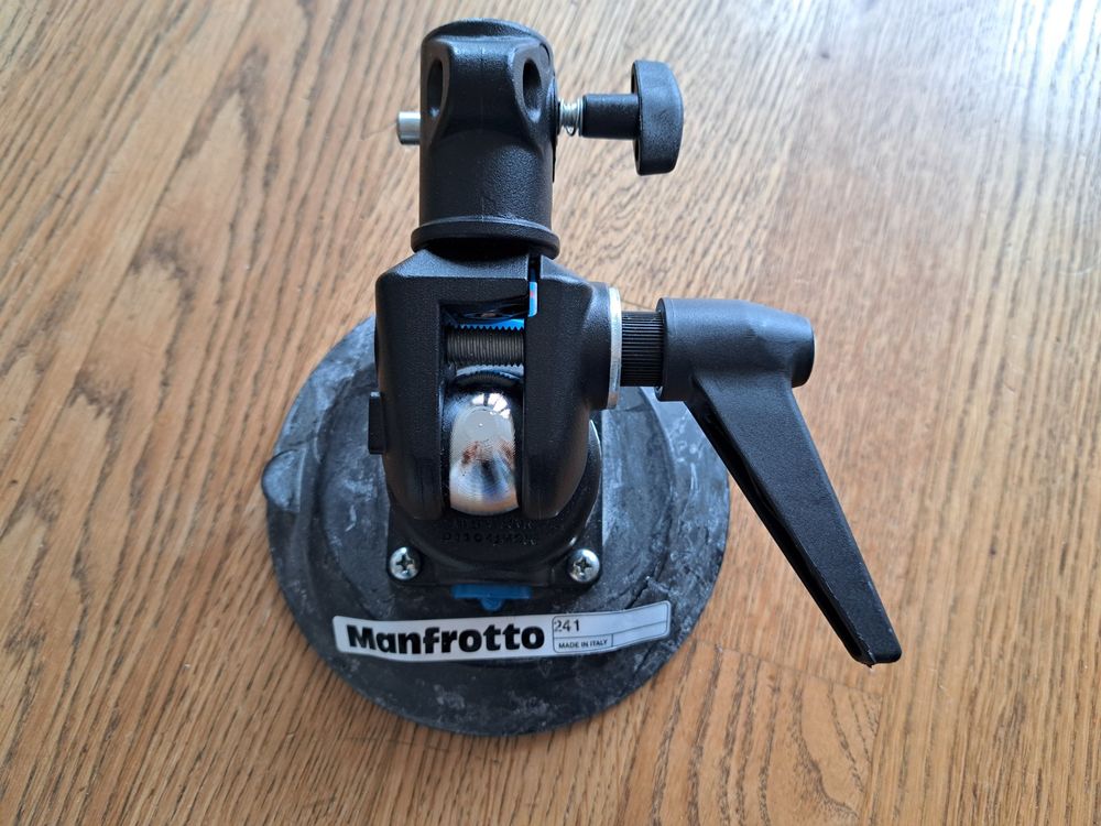 Manfrotto 241 Pump Cup Saugnapf mit Spigot (Gebraucht) in Bolligen für ...