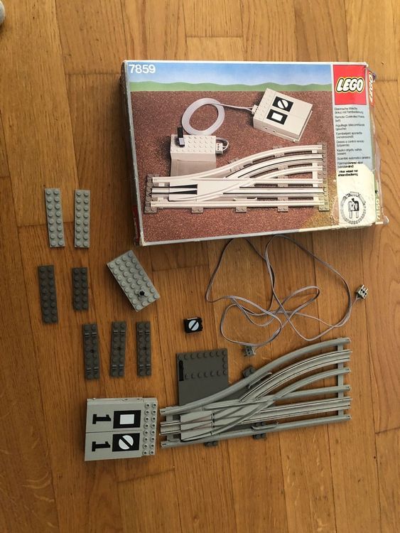 Lego Weichen links Eisenbahn 12V 7859 | Kaufen auf Ricardo