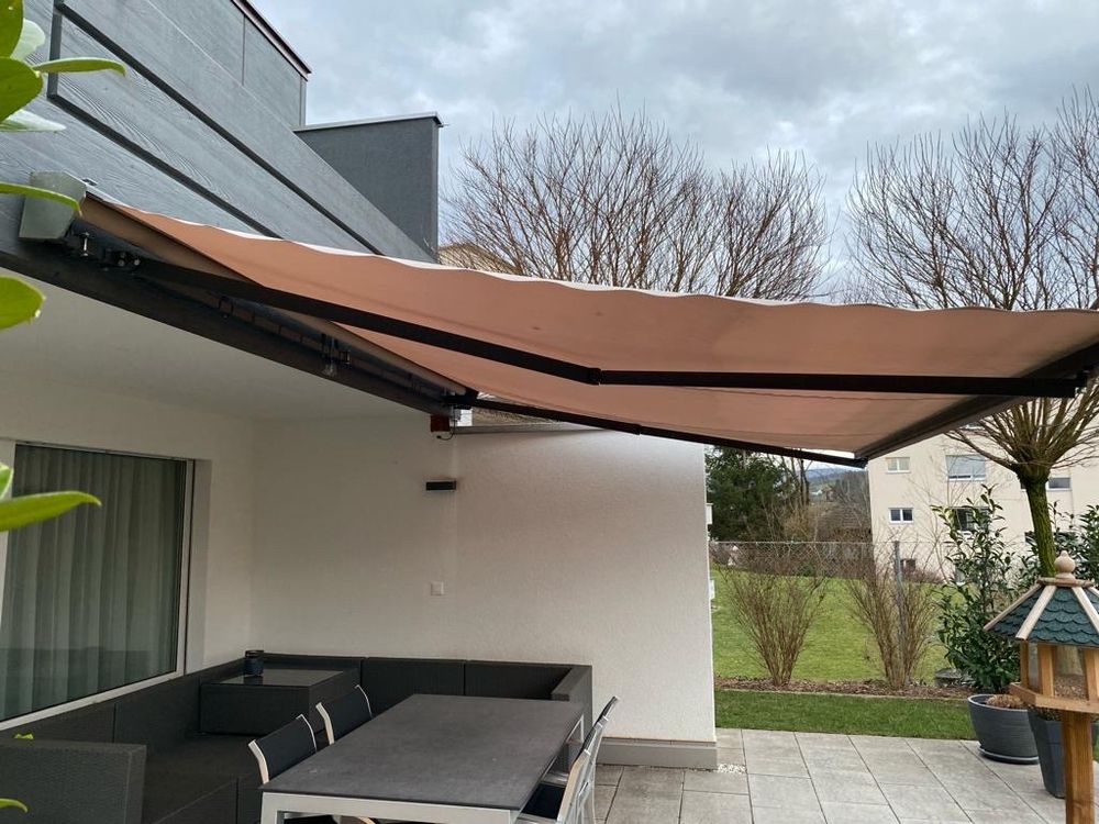 Grosse Sonnenstore mit Moror ab 1.- (Gebraucht) in für CHF 117 – nur ...