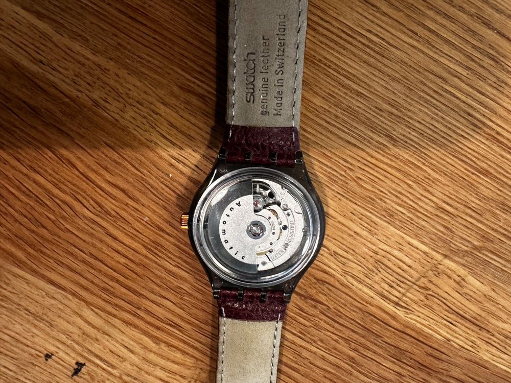 SWATCH AUTOMATIC SAM100 RUBIN (Neu (gemäss Beschreibung)) in Stäfa für CHF 39 – mit Lieferung ...