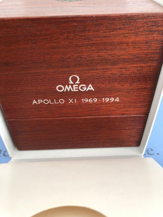 OMEGA SPEEDMASTER UHREN-BOX APOLLO XI 1969-1994 (Gebraucht) in Biel ...