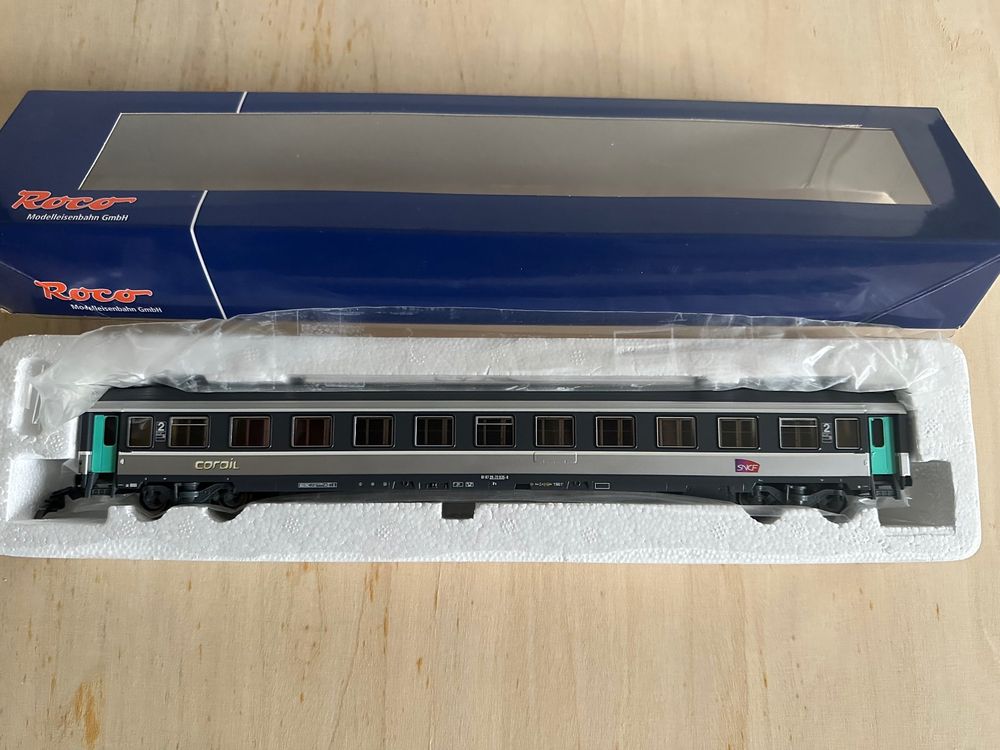 Roco 45753 Personenwagen Corail SNCF H0 Gleichstrom (Neu und originalverpackt) in Biel/Bienne ...