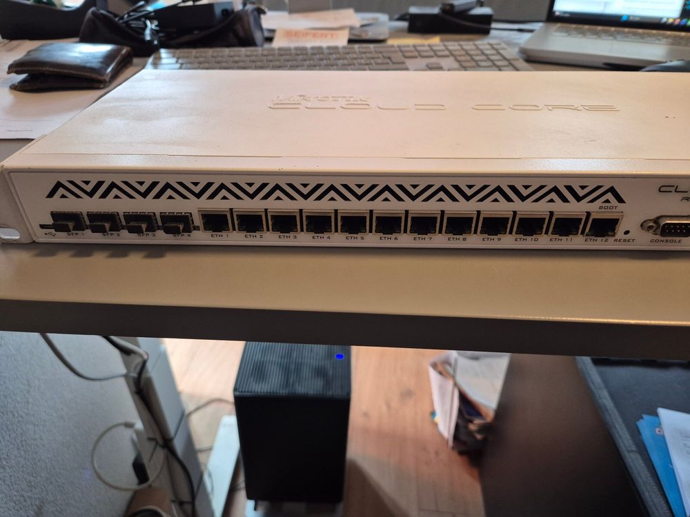 Mikrotik Cloud Core Router CCR-1036 12G-4S (Gebraucht) in Grüt für CHF ...