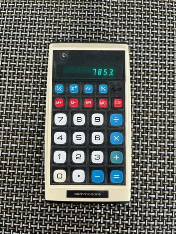 Commodore 9D-25 Jg. 1975 (Gebraucht) in Niederweningen für CHF 50 – mit ...